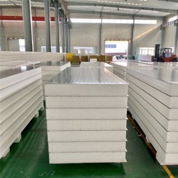 Mengenal Jenis dan Kelebihan Sandwich Panel | PAP